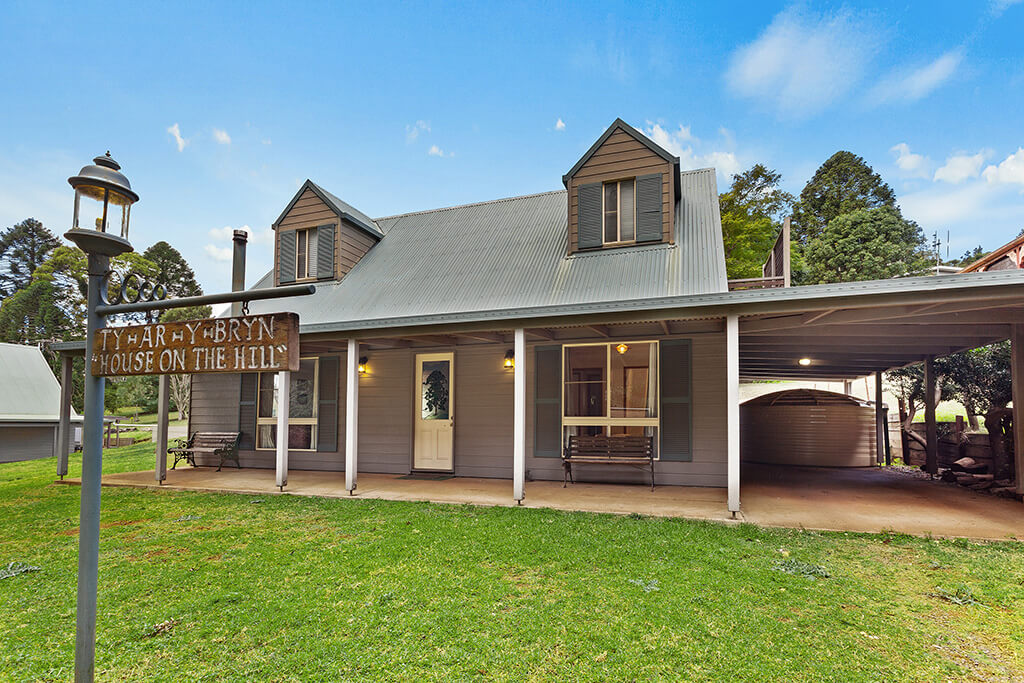 House on the Hill | Bunya Mountains