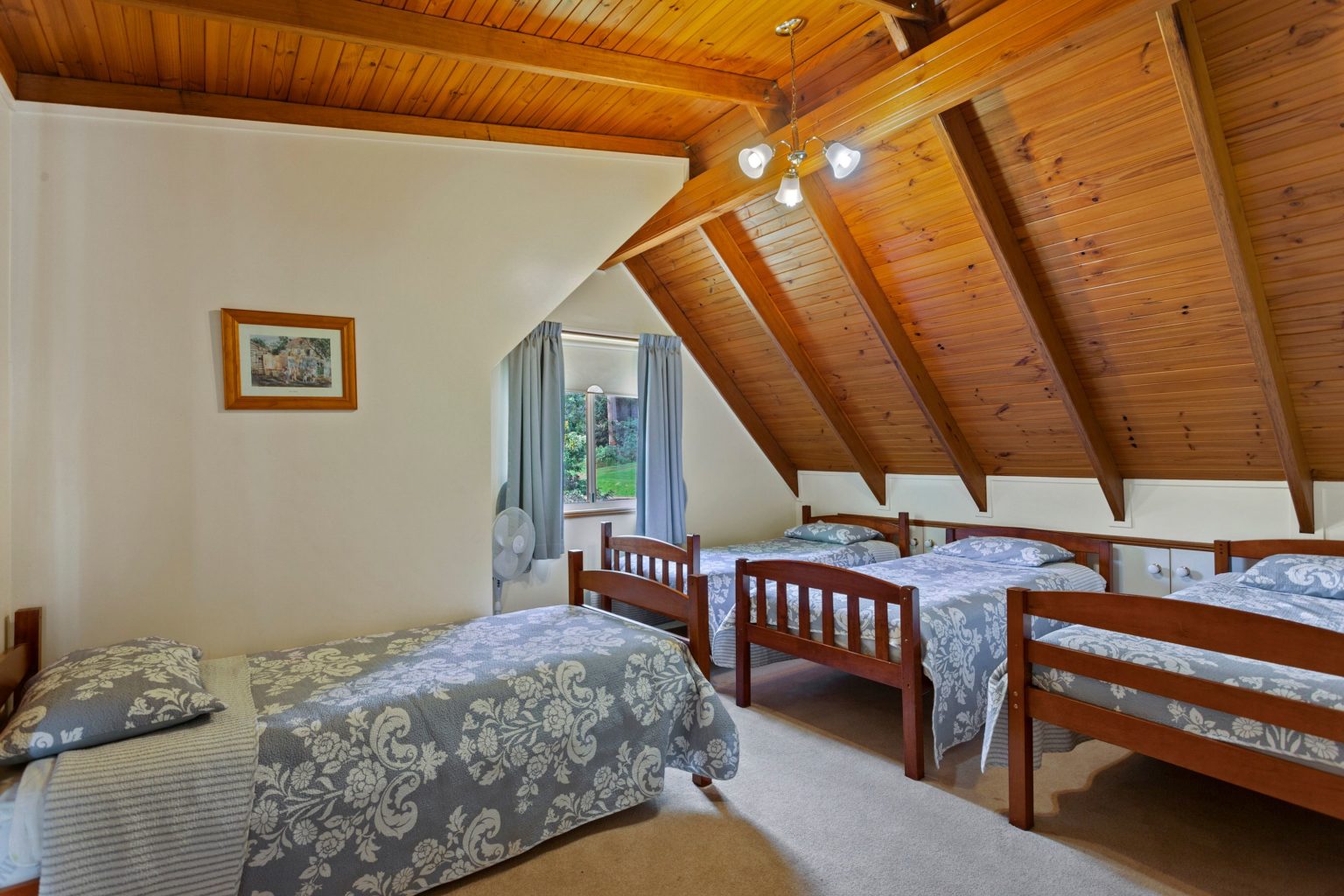 Kookaburra Cottage | Bunya Mountains